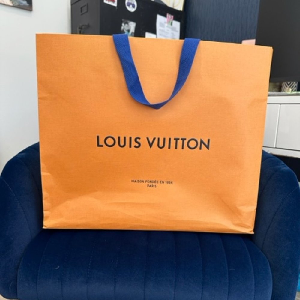 Authentic Louis Vuitton Shopping Bag - Gem